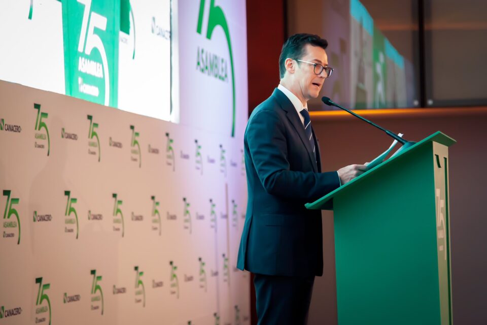 Reeligen a David Gutiérrez Muguerza como Presidente de CANACERO ...