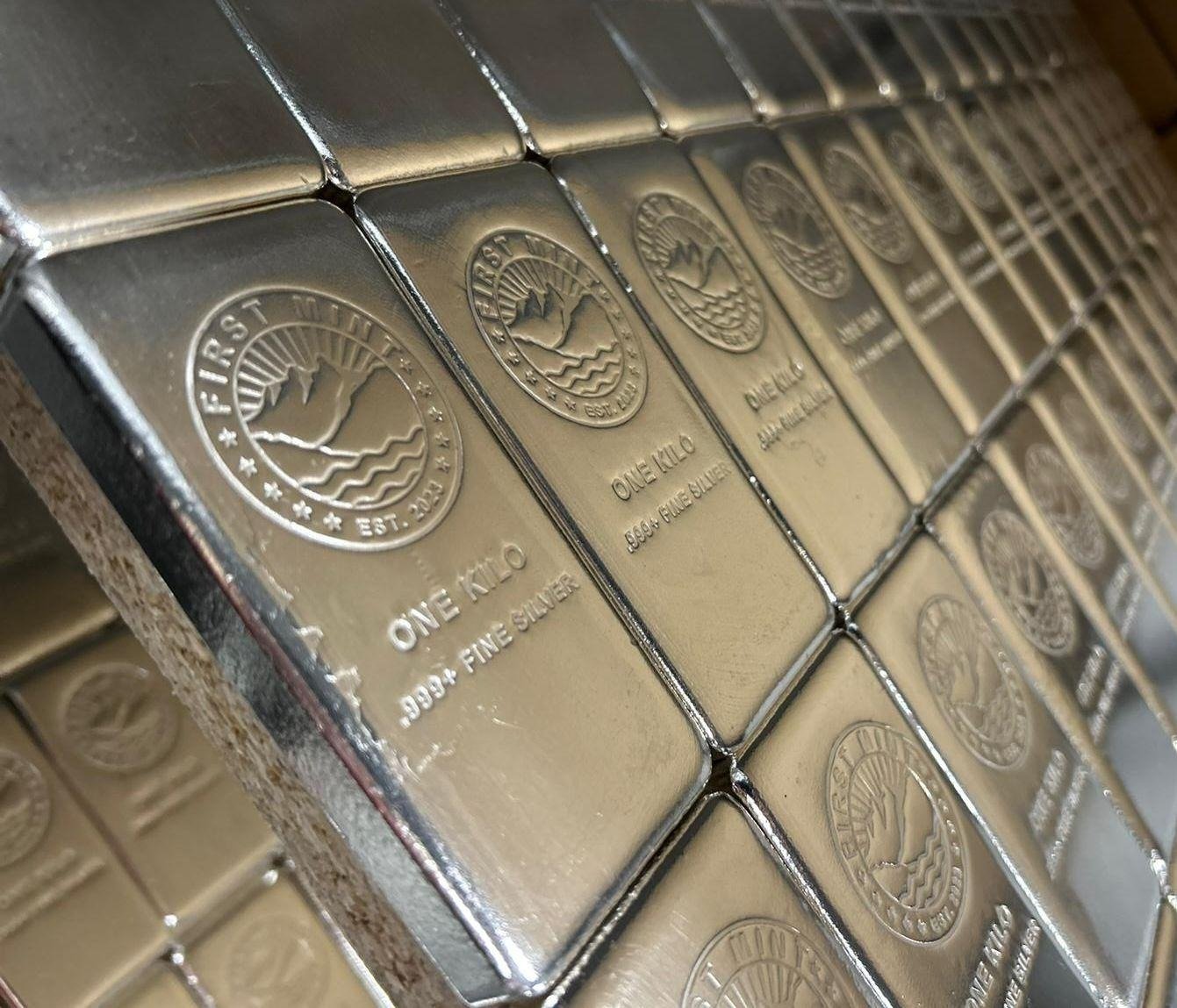 First Majestic comienza a vender lingotes de plata en First Mint ...