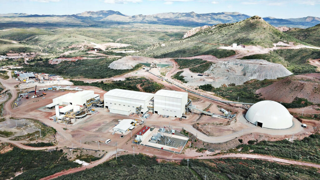 Gatos Silver reporta producción de plata en la parte alta de la ...